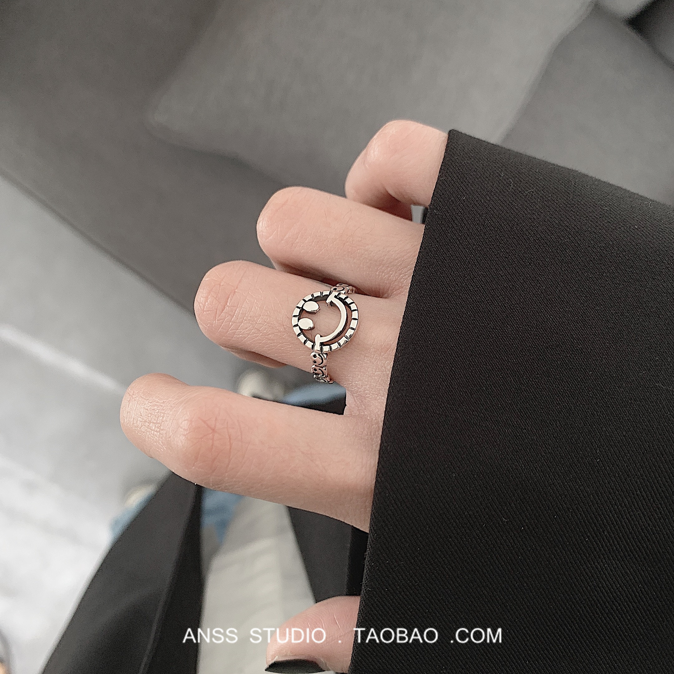 笑脸戒指,笑脸,笑脸简约_大山谷图库