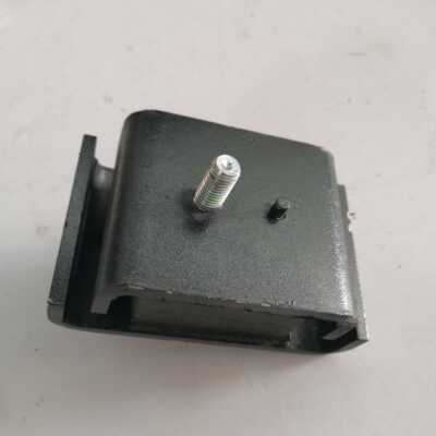 一汽青岛解放虎VN锡柴4DB1发动机胶垫前悬置胶垫引擎胶垫原厂件