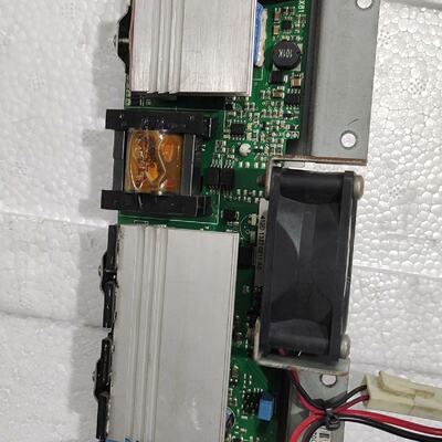议价伟肯变频器驱动电源板，伟肯风扇板PC00411F控制主板。原维修