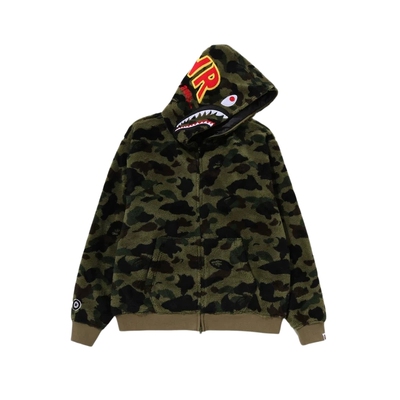 迷彩图案鲨鱼连帽毛绒外套