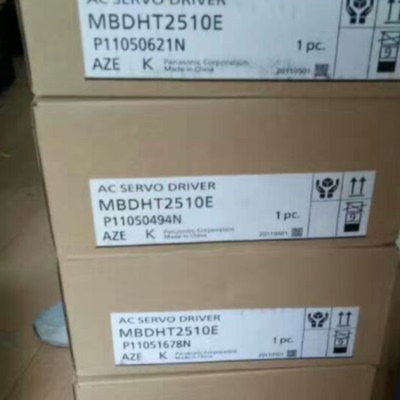 议价松下伺服电机MUDS011A1A全新原装质保一年