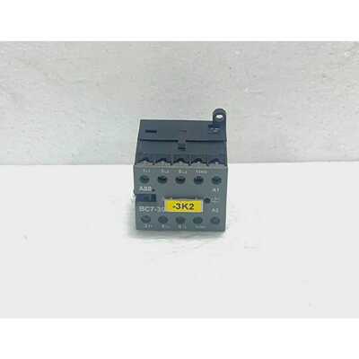 ABB Contacteur IECEN 6094741 3 Phases 3 Ples Coupure AC 600V
