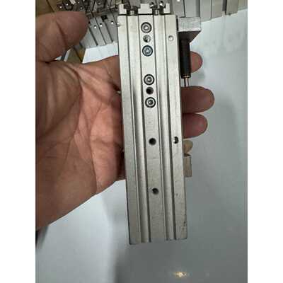 原装正品SMC滑台气缸MXQ8L75功能包好实物图无松动