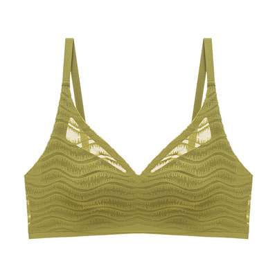 超薄款无痕无钢圈大胸显小胸内衣