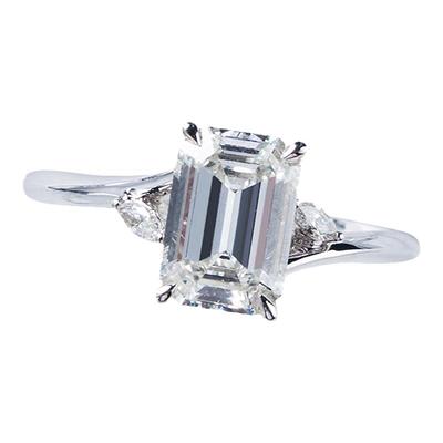 DIAMONDFOUNDRY培育浪漫祖母绿