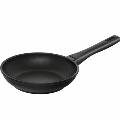 自营 ZWILLING Madura Plus 锻造铝制不粘煎锅 - 黑色 8 英寸 美