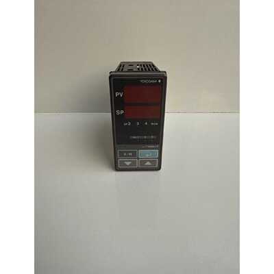 Yokogawa UT32000 S4 Digital Controller