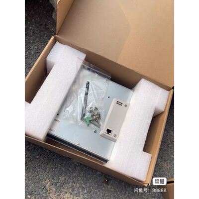 【请询价】昆仑通泰触摸屏TPC1071Ni成色99新有包装需要联系
