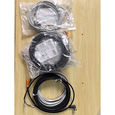询价-易福门EVC542 四条和EVF007 两条连接线，