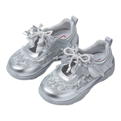 ARIACA春季新款小女孩软底休闲鞋