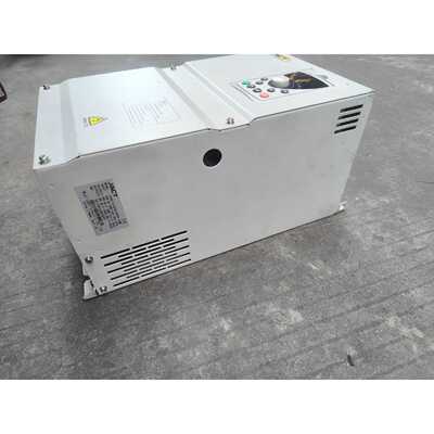 议价拆机艾克特变频器AT500T3022G030PBY永维修