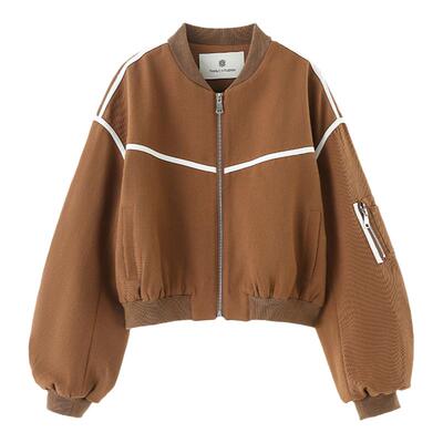 休闲气质短外套拼接工艺