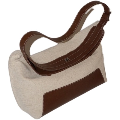 大容量斜挎包thepleasure大容量