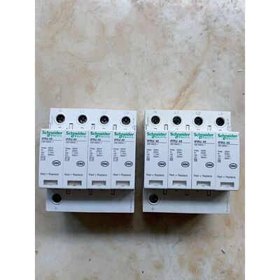 询价下单施耐德4P浪涌保护器 iPRU40 拆机 外观细节请看图
