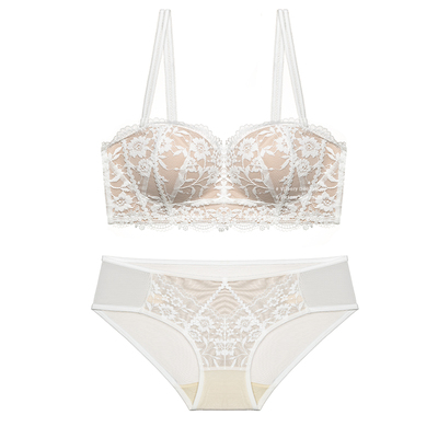 维多利亚性感蕾丝内衣聚拢显大
