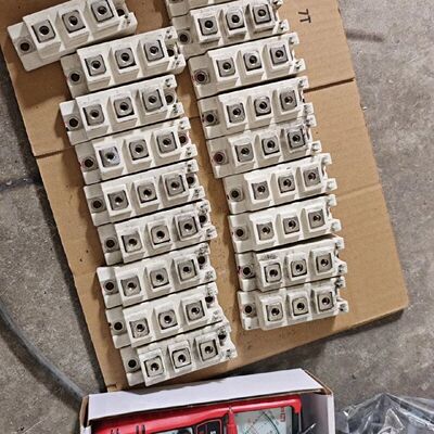 要询价---斯达IGBT模块GD75HFL170C1S功能包好1维修720