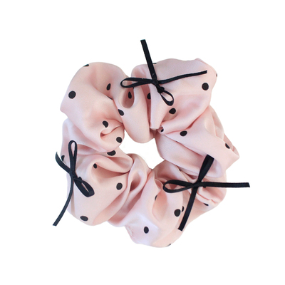 甜嗲缪系！奶油粉波点缎面大肠圈