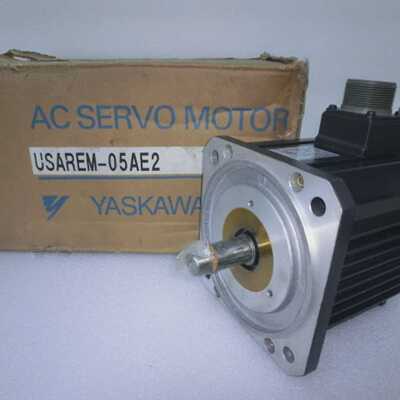 Yaskawa Electric USAREM-05AE2 AC Servo Motor, Unused, Jap 52