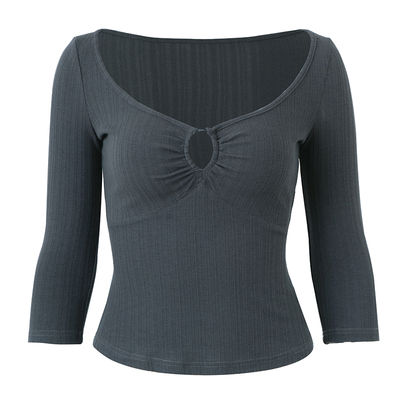 call it a day 深灰色/白色大U领修身长袖T恤水滴镂空设计短上衣