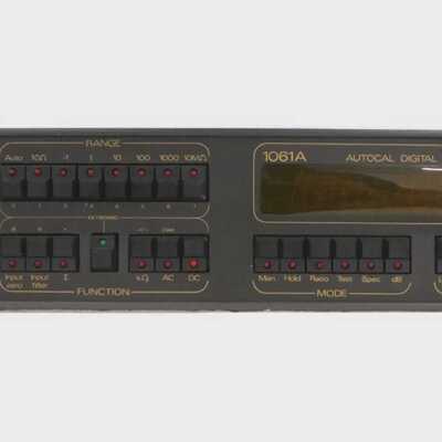 Datron Instruments 1061A 5.5 数字自动数字万用表未经测试剩余