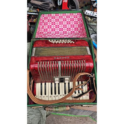 议价霍纳 HOHNER STUDENT IVM