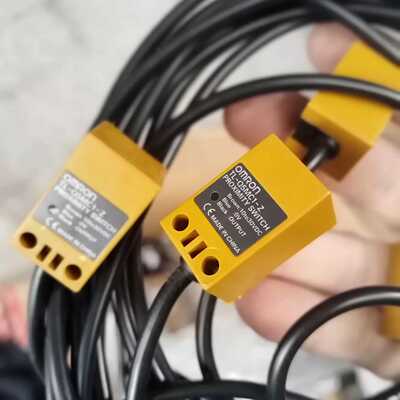 议价欧姆龙TLQ5MC1Z接近开关全新正品需要议价