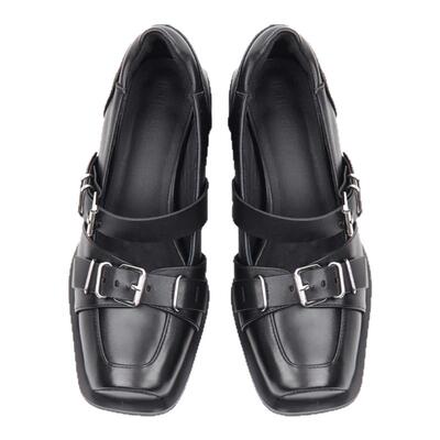 原创设计款黑色浅口小猪鼻平跟鞋