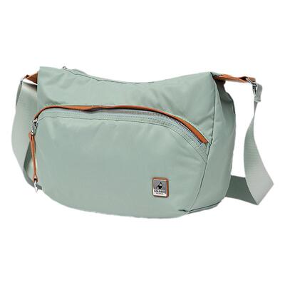 专注尼龙包18年大容量斜挎包女