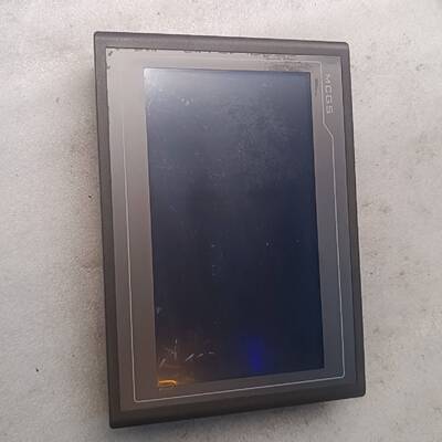 溢价-昆仑通态触摸屏TPC1061Ti