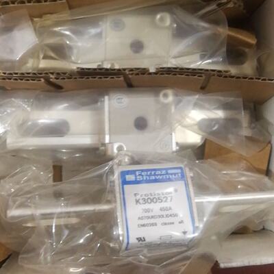 议价Ferraz MERSEN法国罗兰熔断器 A070UD30LI450 K300527 700V 4