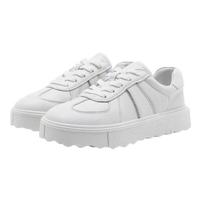 诺贝达小白鞋休闲风平跟拼色