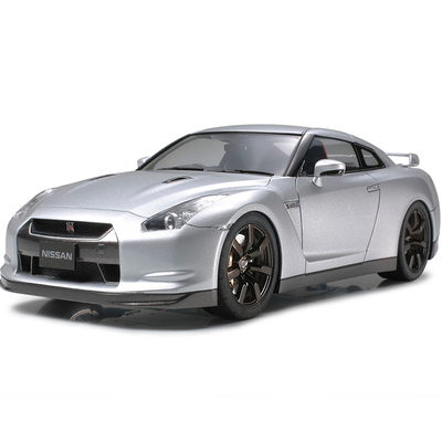 田宫NISSANSkylineGT-R拼装模型