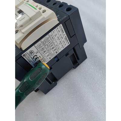 〔议价-可维修〕施耐德LC1D 40A 接触器 220V  全新均有货