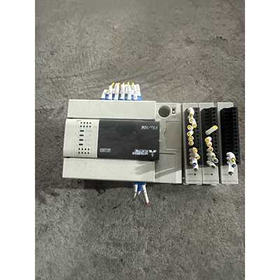 议价PLCFX3U16MTESA主控FX3U4A维修