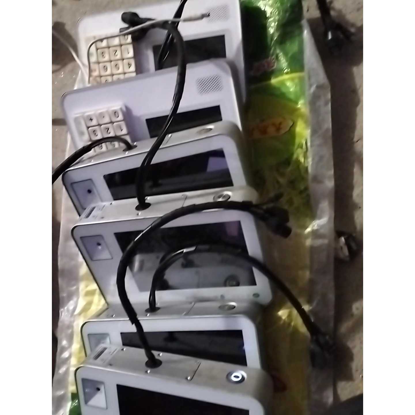 议价双屏智能F630C十个通电屏幕显示正常不会试其它无其他可维修