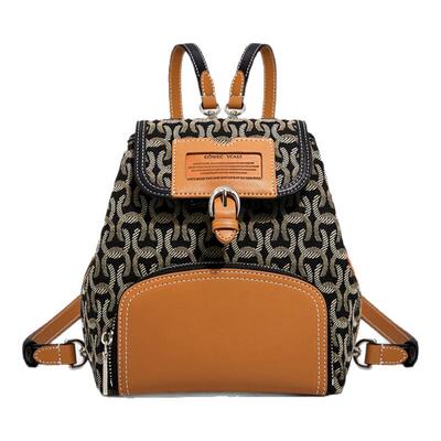 cywe可凯骐2026新款时尚双肩包女设计感小众百搭上班通勤小型背包