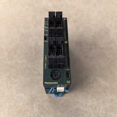 溢价-AFP0RC32MT 控制器 FP0R-C32MT 带RS4