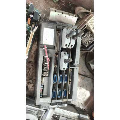 议价三菱M3FCAM3控制器，型号MC713/727 MC1