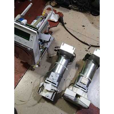 场地货。费森尤斯CRRT血泵电机，型号1603-2。原装拆机
