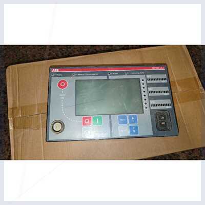 询ABB人机界面，型号REF542 Plus，工业IT版，成色