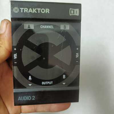 【议价-可维修】TRAKTOR AUDIO 2 HW声卡 /均有货