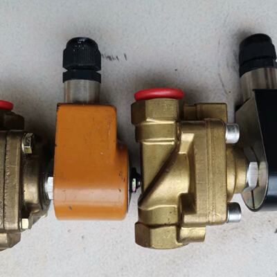 议价扎克和LUCIFER电磁阀321H2523  121G2520电压110V 50HZ，接口
