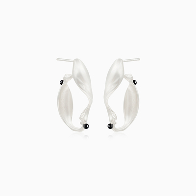 OINICIO初印月震系列气质黑玛瑙珠珠半圆镂空耳环高级感镂空耳饰