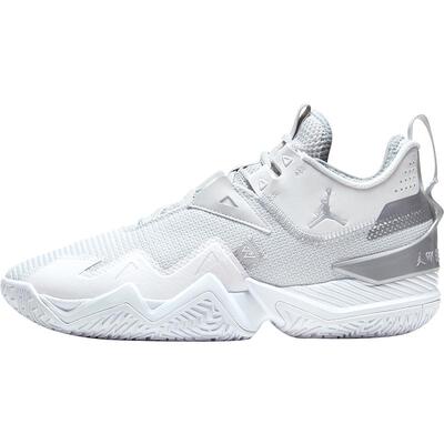 Nike/耐克正品男士篮球鞋