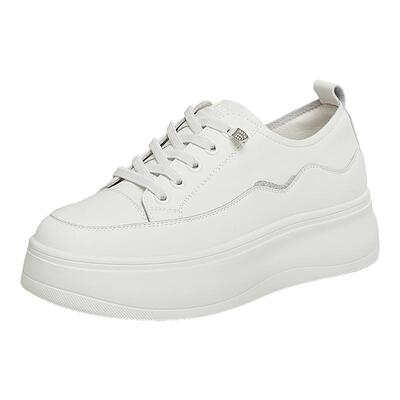 天美意百搭厚底增高小白