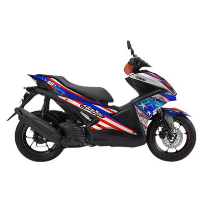 适用18-20款雅马哈NVX155贴纸