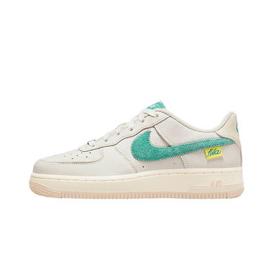 Nike/耐克正品女士圆头休闲防滑耐磨轻便低帮板鞋DO5877-100