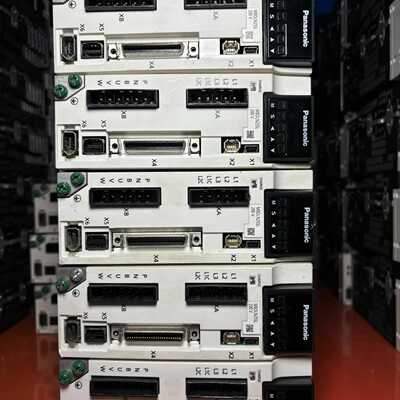 松下A6 MBDLN25SL 400W驱动器  八九