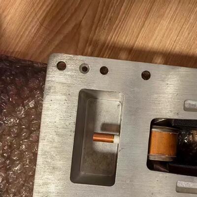 溢价-E2V雷达磁控管MG5223F 英国 品 成色如图