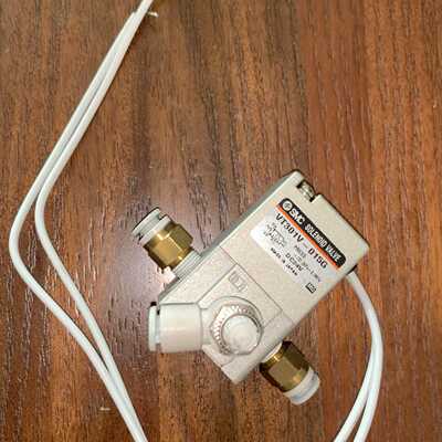 【请询价】SMCSMC原装 电磁阀VT301-015G，成色如图，